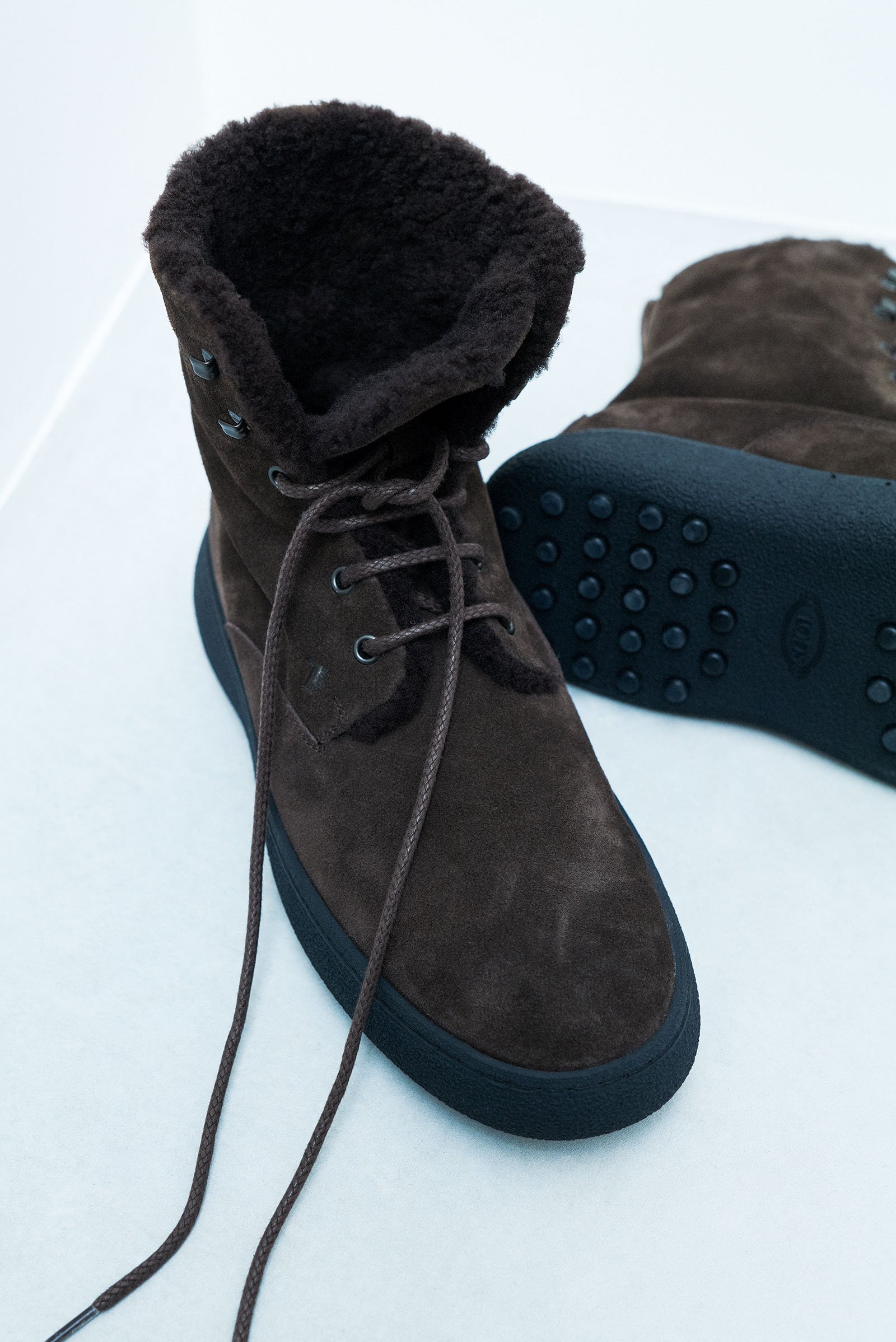 秋冬ファッションの“鍵”はコレ！ 旬の気分を取り入れた、珠玉のキーアイテム｜Pen Online